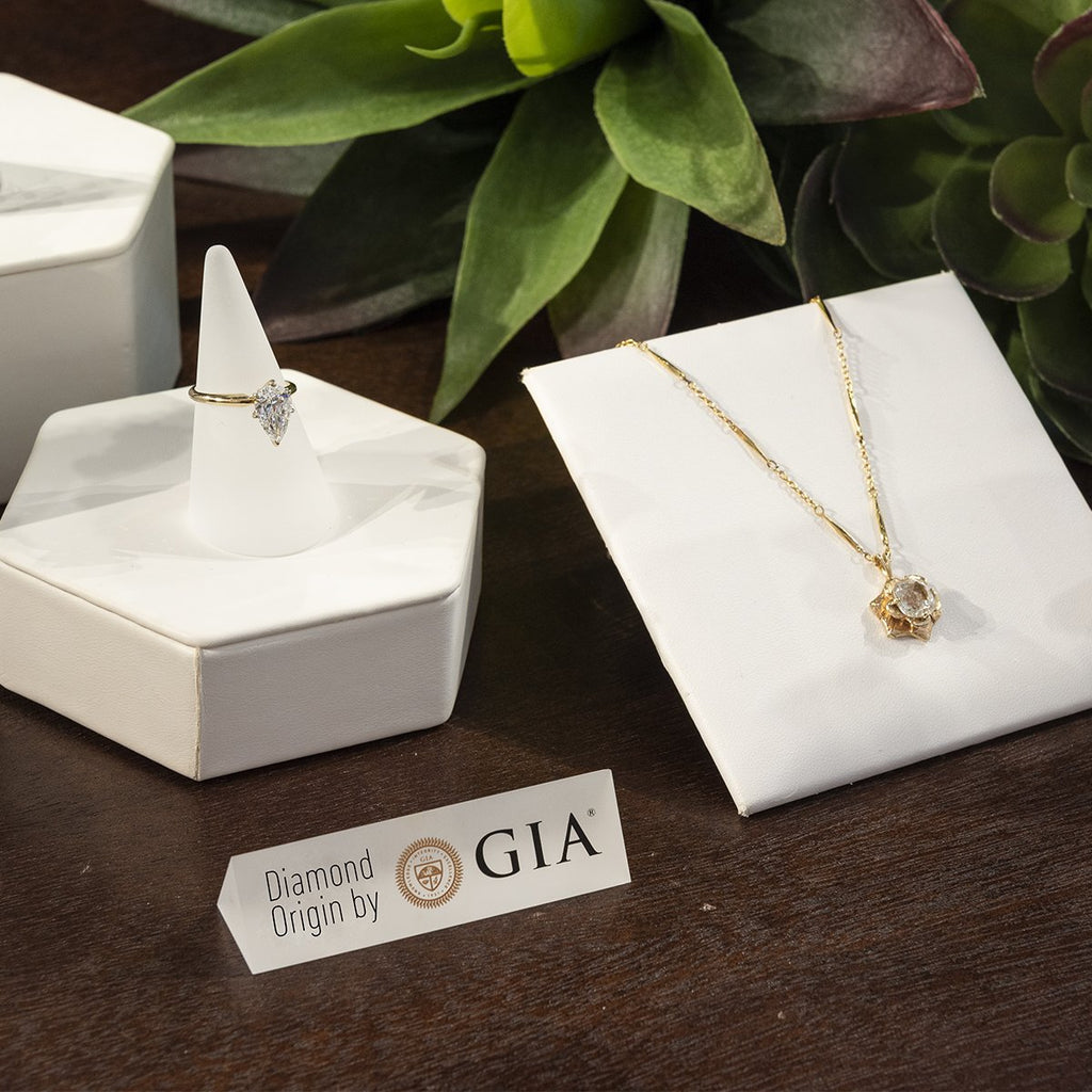 Diamond Origin Plate – GIA Store